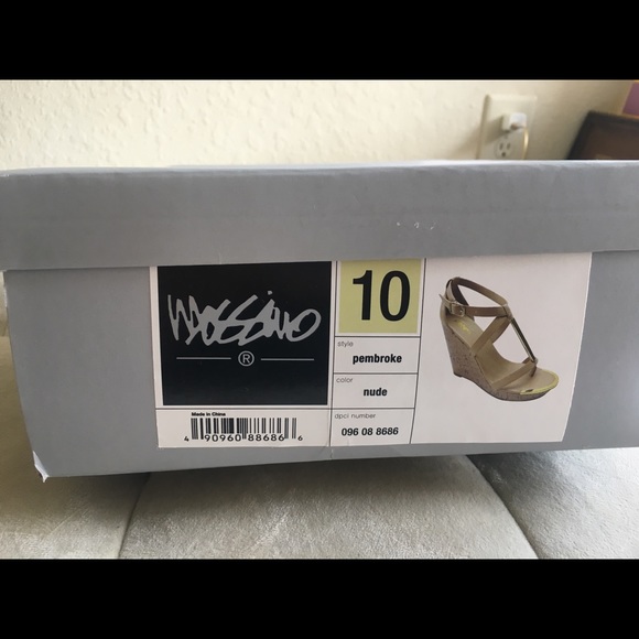 Mossimo Supply Co. | Shoes | Tan And Gold Wedges Mossimo | Poshmark